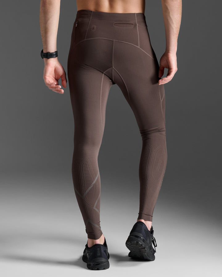 Compression Clothing for Gym, Running, & Triathlon – 2XU US